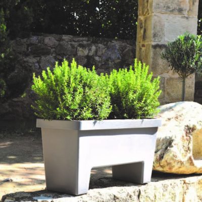 Aγοράστε ΠΛΑΣΤΙΚΕΣ ΖΑΡΝΤΙΝΙΕΡΕΣ Online - Γεωπονικό Κέντρο Κήπου
